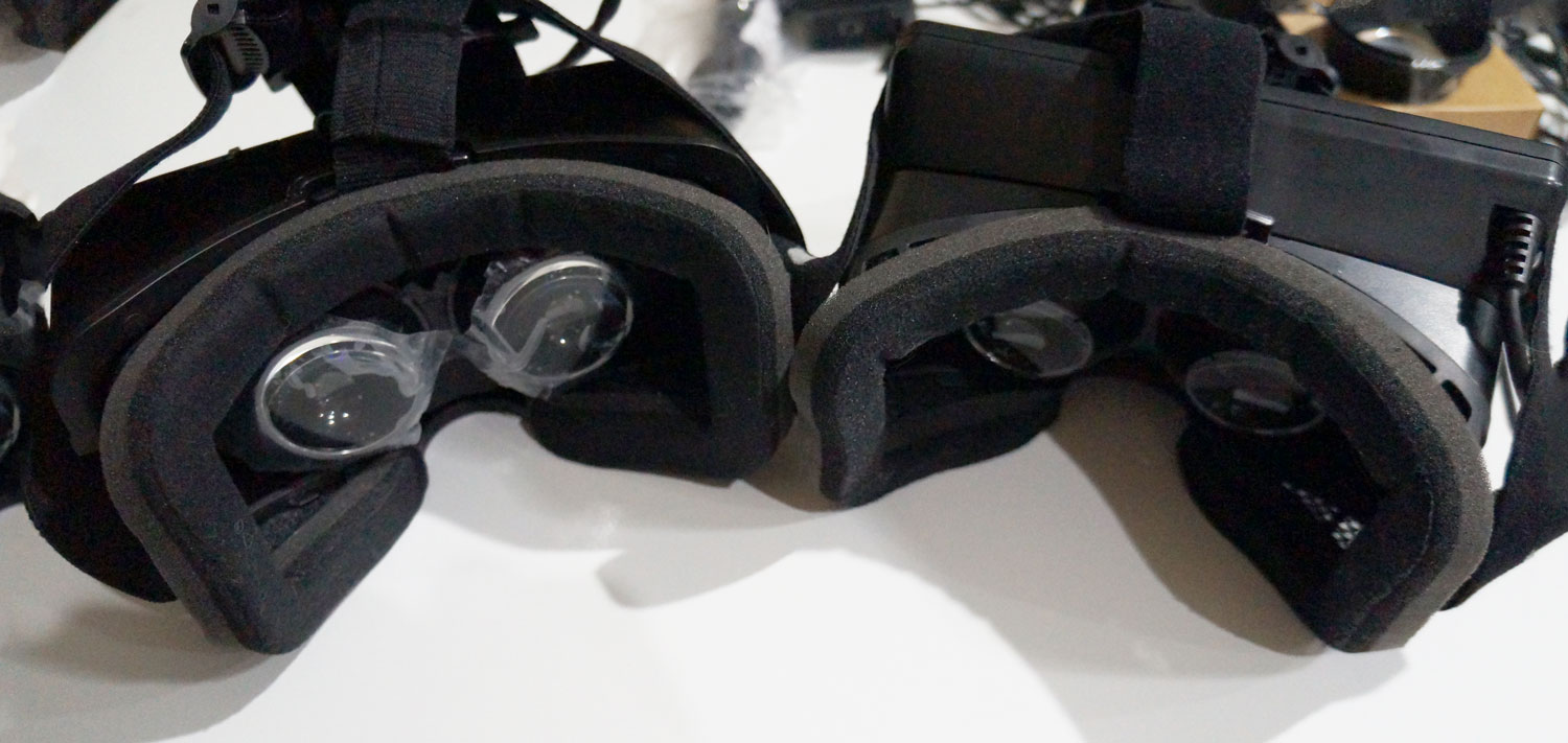 Early Oculus Rift DK2 Unboxing : r/oculus