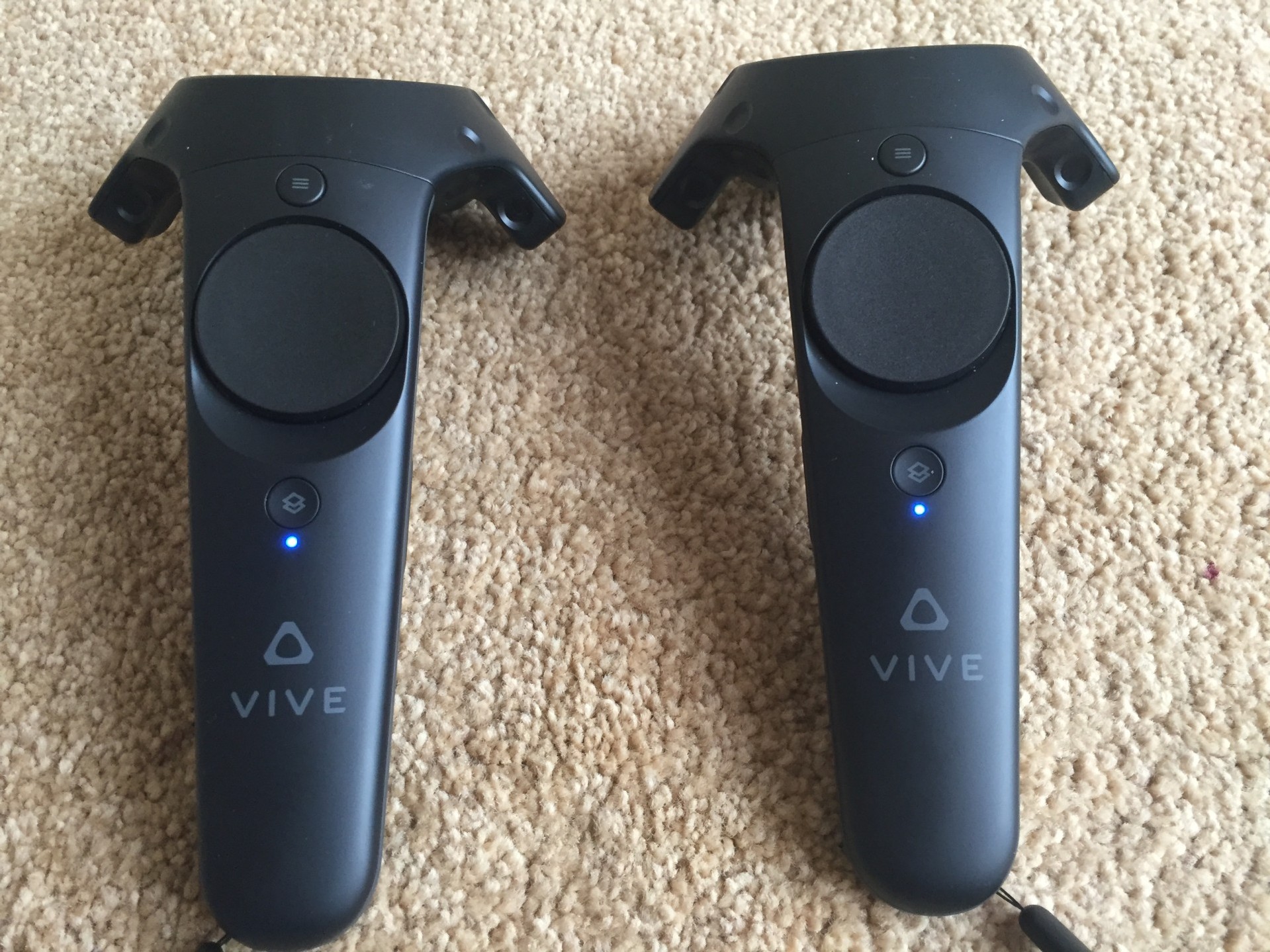 HTC Vive Review: A Mesmerising VR Experience, if You Have the Space