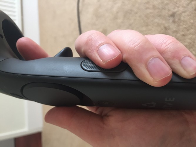 HTC Vive Review: A Mesmerising VR Experience, if You Have the Space